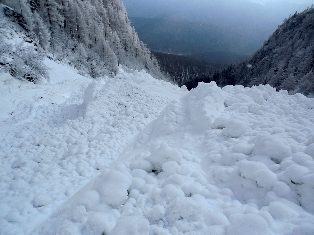 Blogul Avalanse in Carpati a fost mutat pe site-ul avalanseincarpati.ro ...