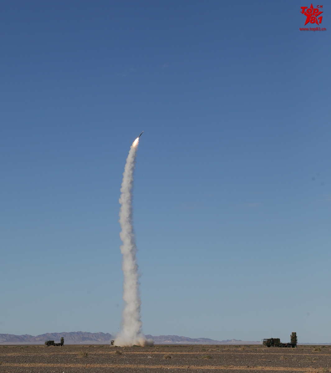 China Defense Blog: High res photos of PLA's latest HQ-16B medium-range ...