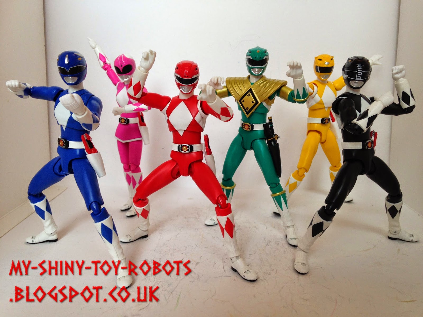 My Shiny Toy Robots: Toybox REVIEW: S.H. Figuarts Tiger Ranger