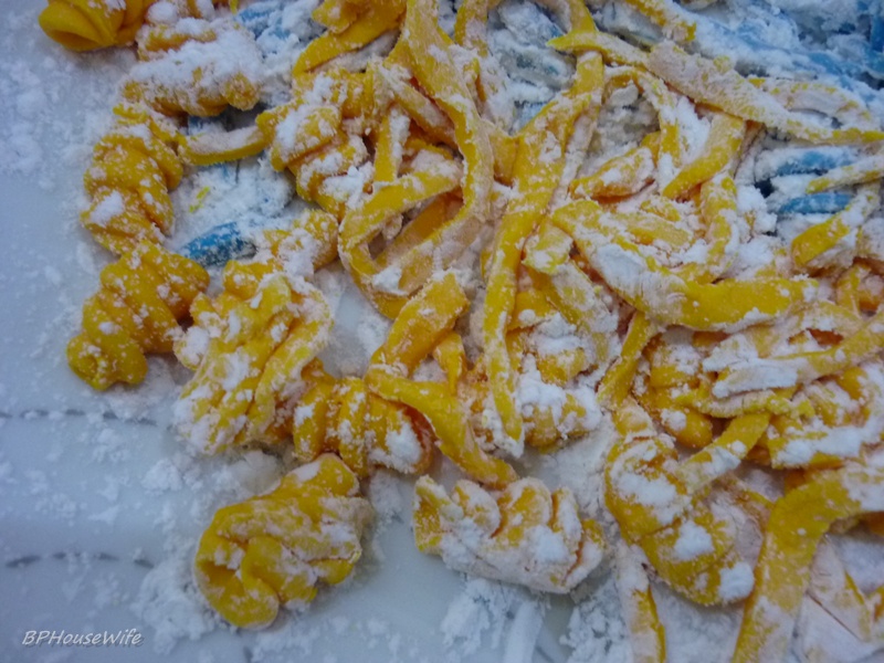 BPHouseWife: รวมมิตรน้ำกะทิ/Ruam Mit Nam Ka-Thik/ Thai Mix Dessert ...