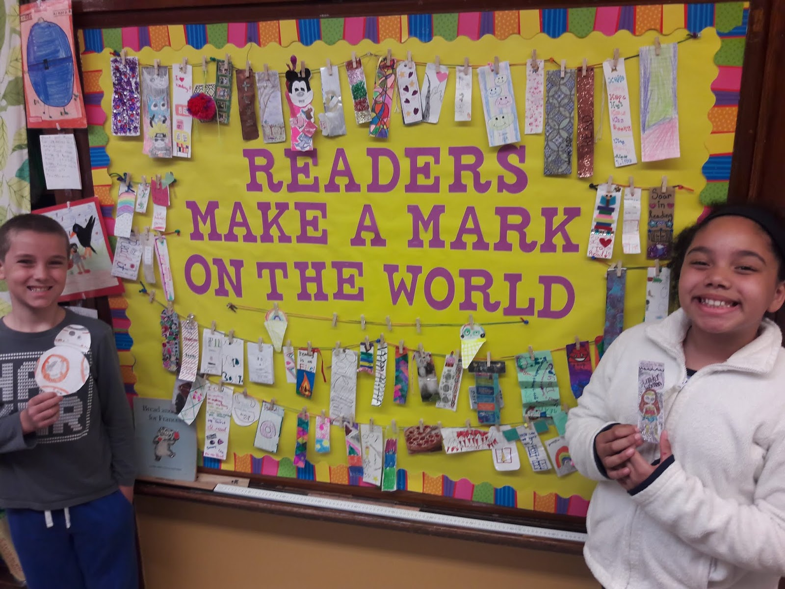 Stone Bookworms: Bookmark Contest!