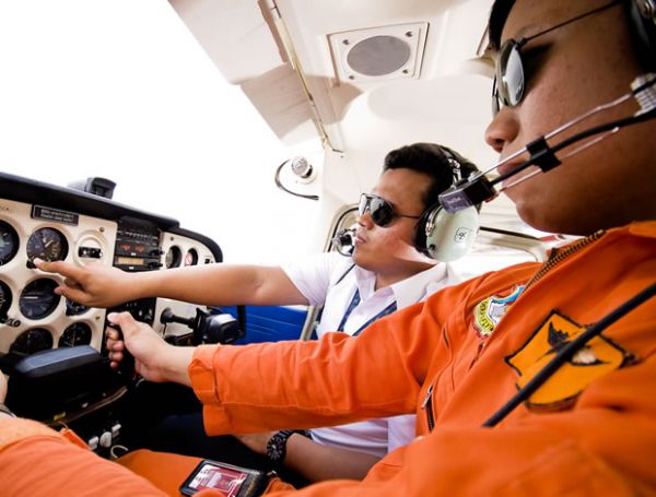 Generasi Muda Pilot Pilot Indonesia | Ramadhoni | Official Site