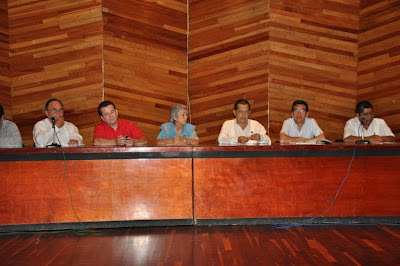 * IDENTIDAD : Presentan el libro Redacción avanzada