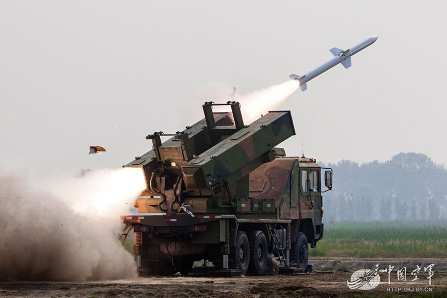 SI VIS PACEM, PARA BELLUM: Sistema missilistico MBDA-Italia Aspide (il nome italiano della vipera)