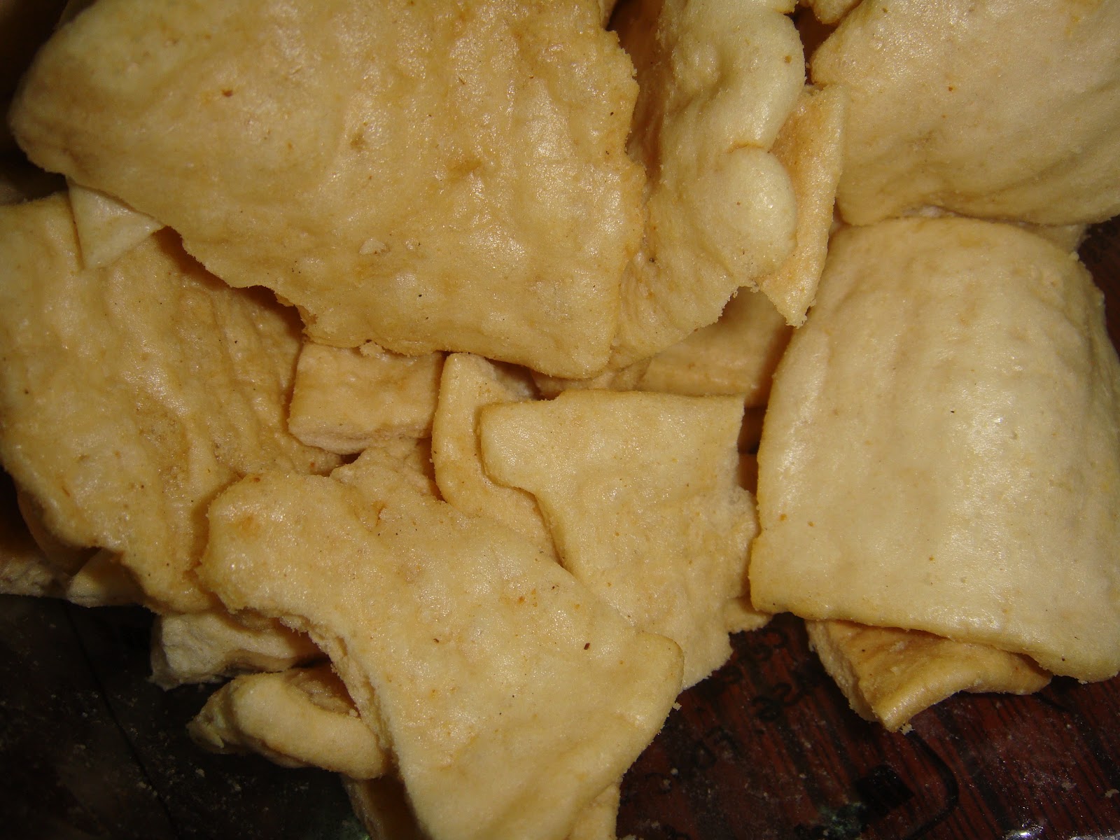 Supersupergirl's Food Reviews: CHOSEN Fish crackers
