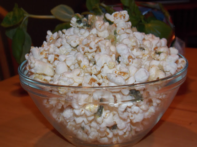 Some Sugar Added: Recipe ReDux: Pesto Popcorn