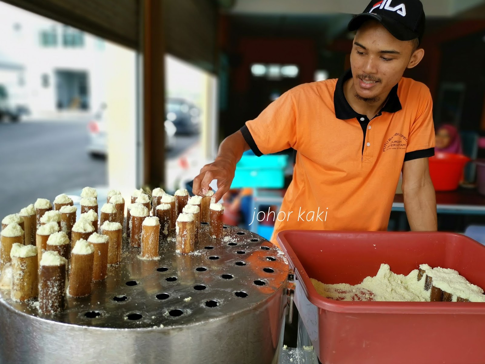 Putu Bambu Juriah in Ayer Hitam, Johor |Tony Johor Kaki Travels for ...