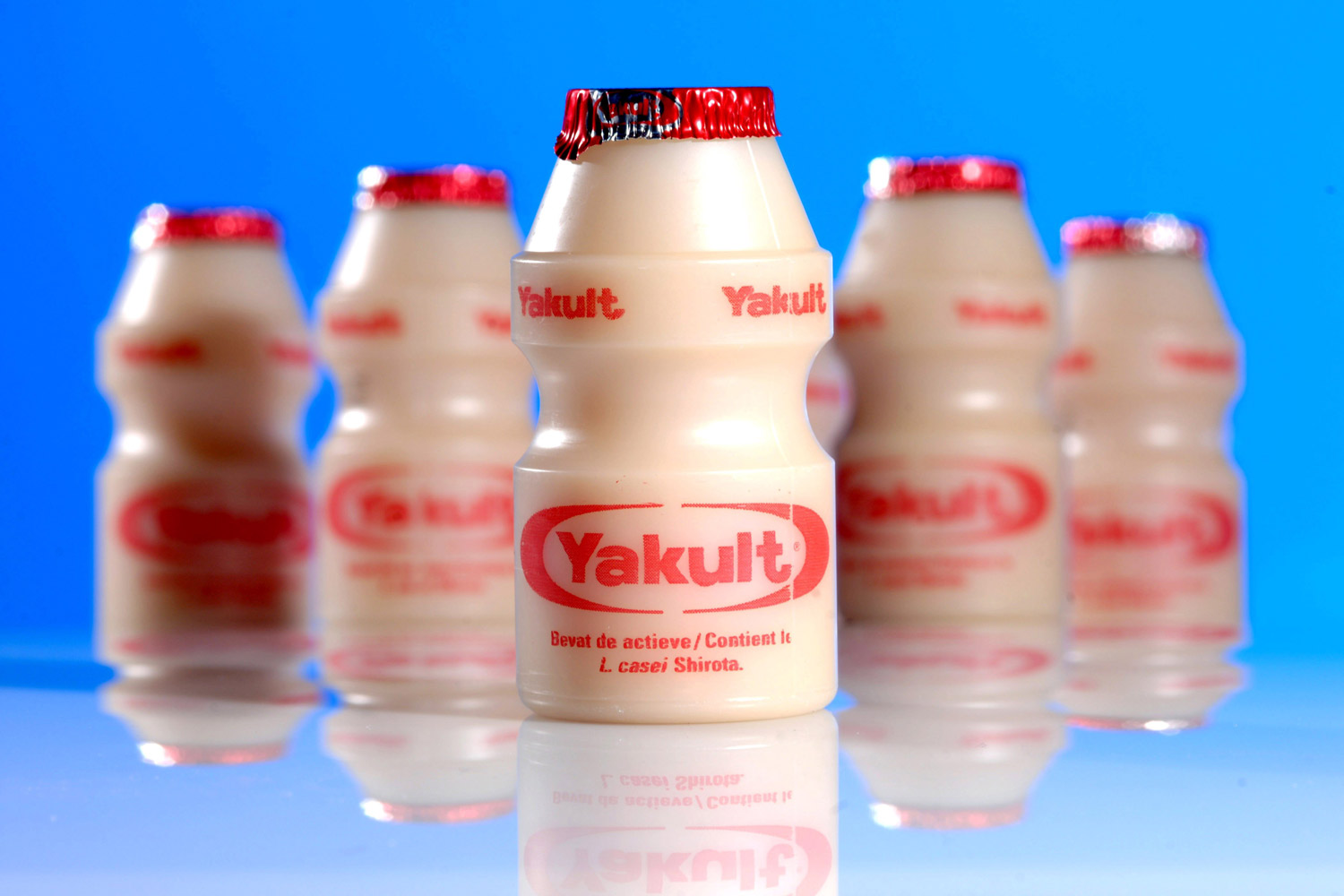Apakah Kamu Sering Minum Minuman YAKULT ? Beruntunglah Kalian. Baca Ini ...