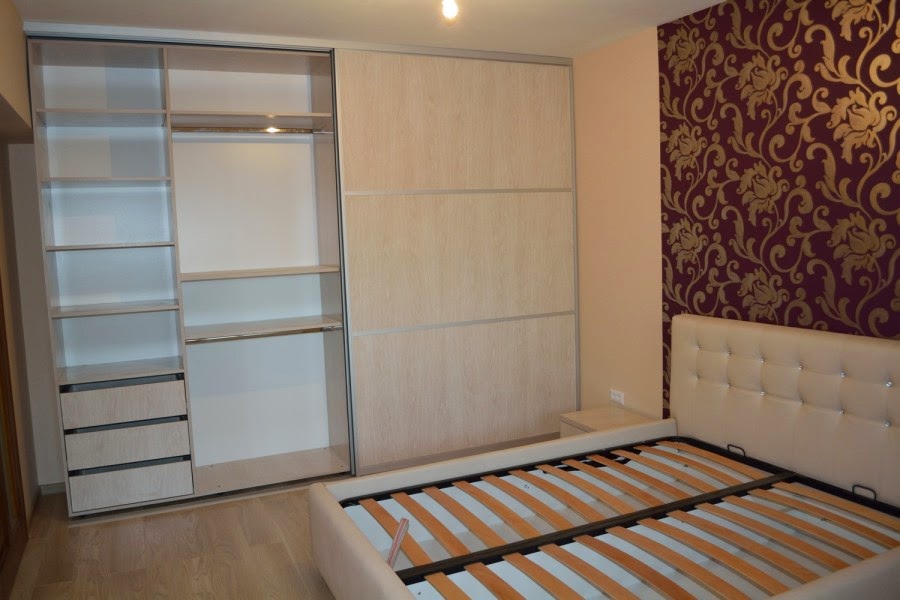 Mobila Bacau Yulmob: Mobila Dormitor Crem