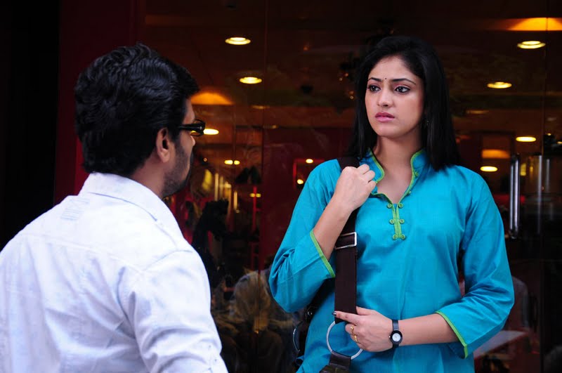 Media Gallery: Muran Movie Latest New Stills Pics Photo Gallery