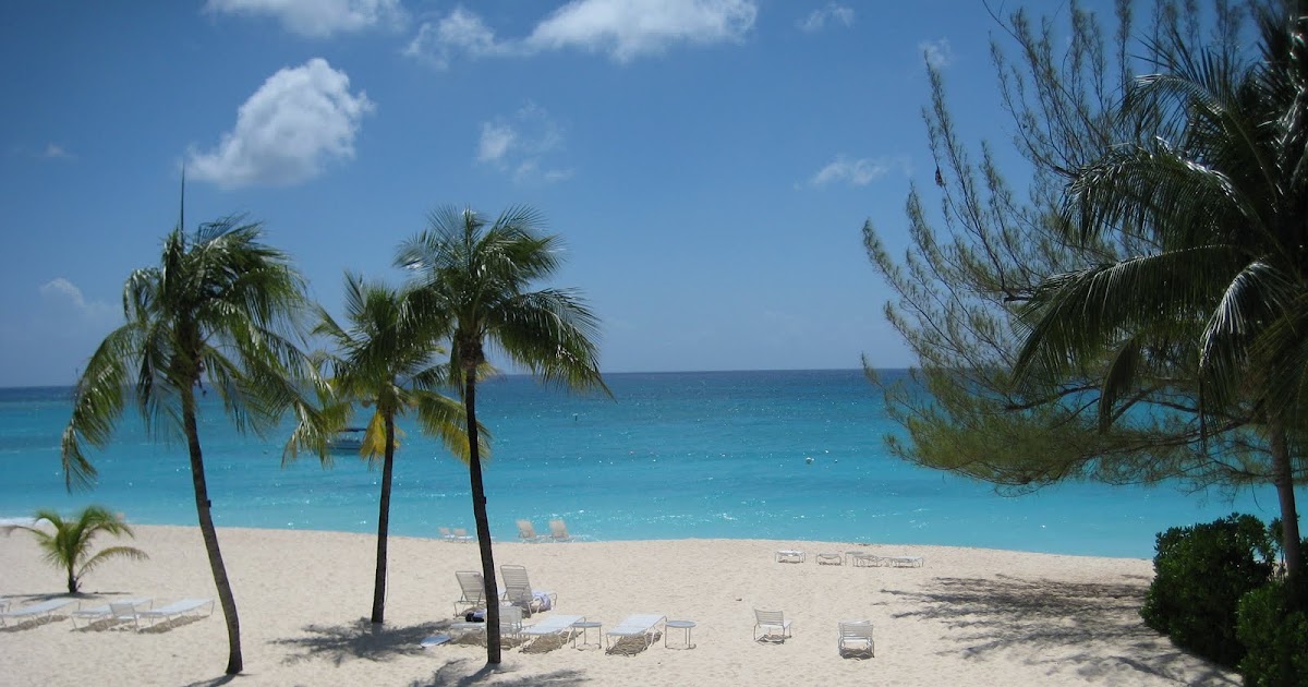 Enjoy Vacation at Cayman Islands with your Beloved - Travtasy