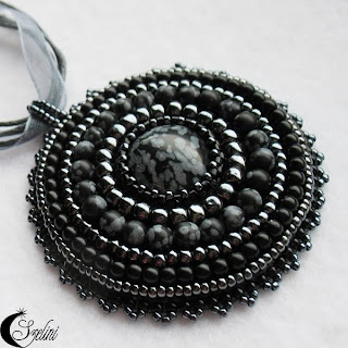 Szelini gyöngyei: Grey Lady of Glamis