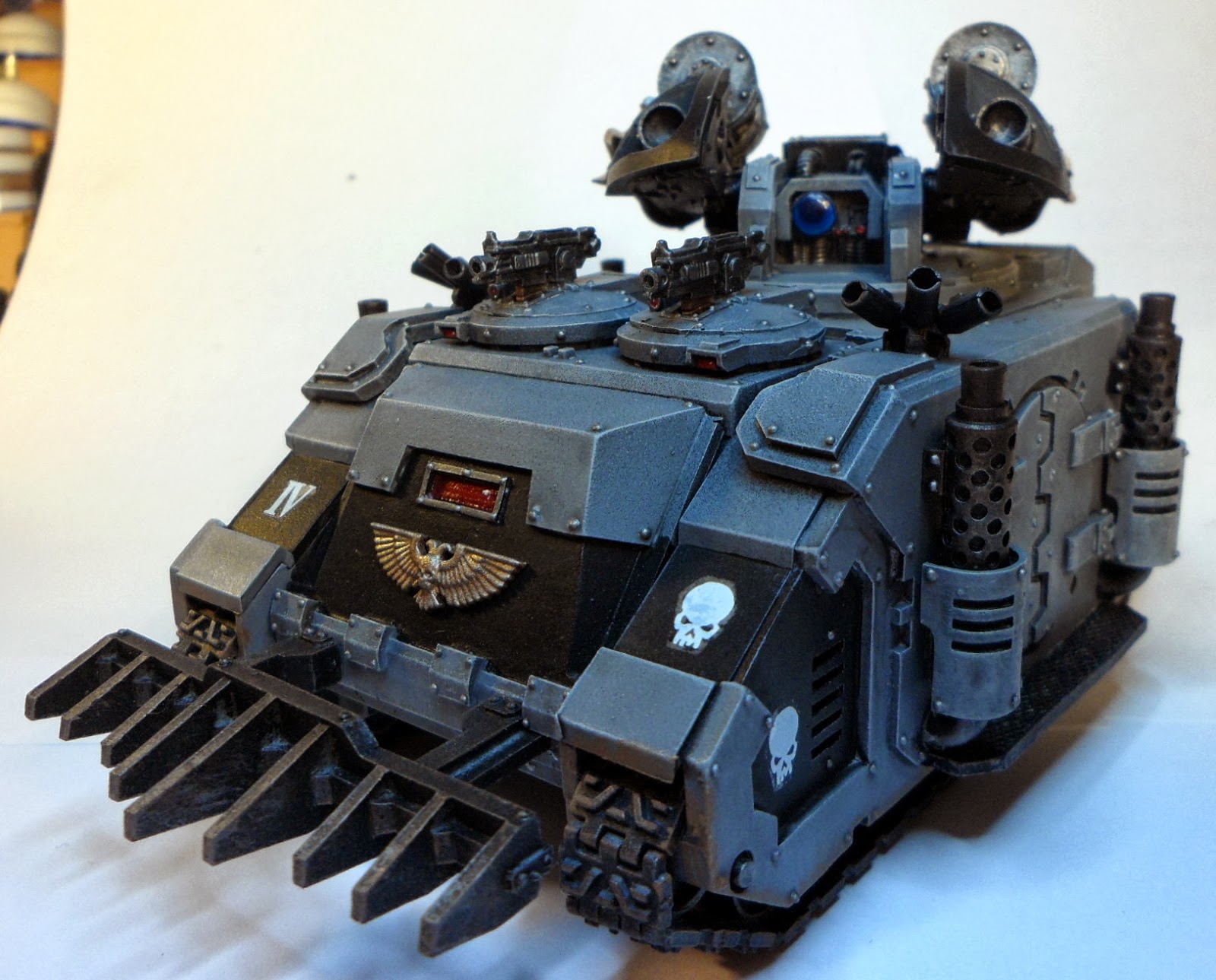 WeeMen: Relictors Relic Whirlwind Scorpius - Forgeworld Goodness