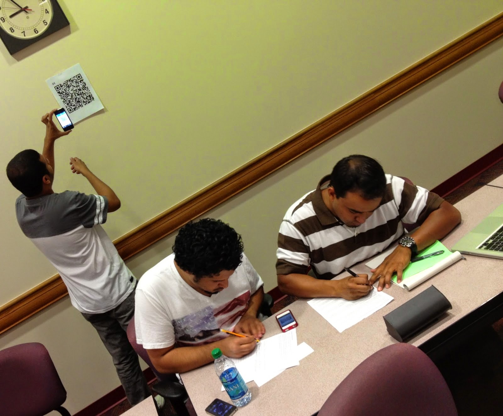 Vince the ESL Teacher: Inspiring Curiosity with QR Codes