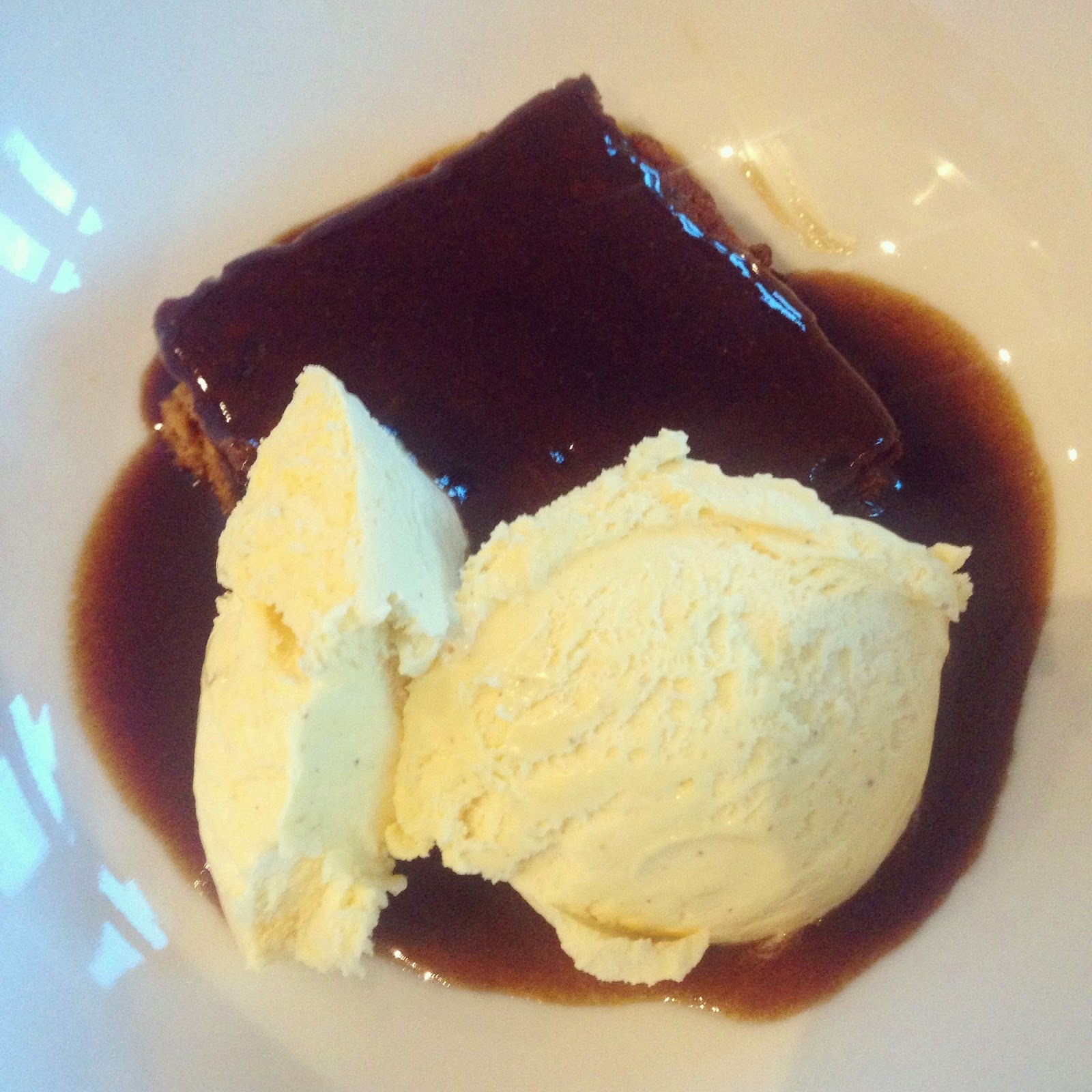 Sticky Toffee Yorkshire Parkin