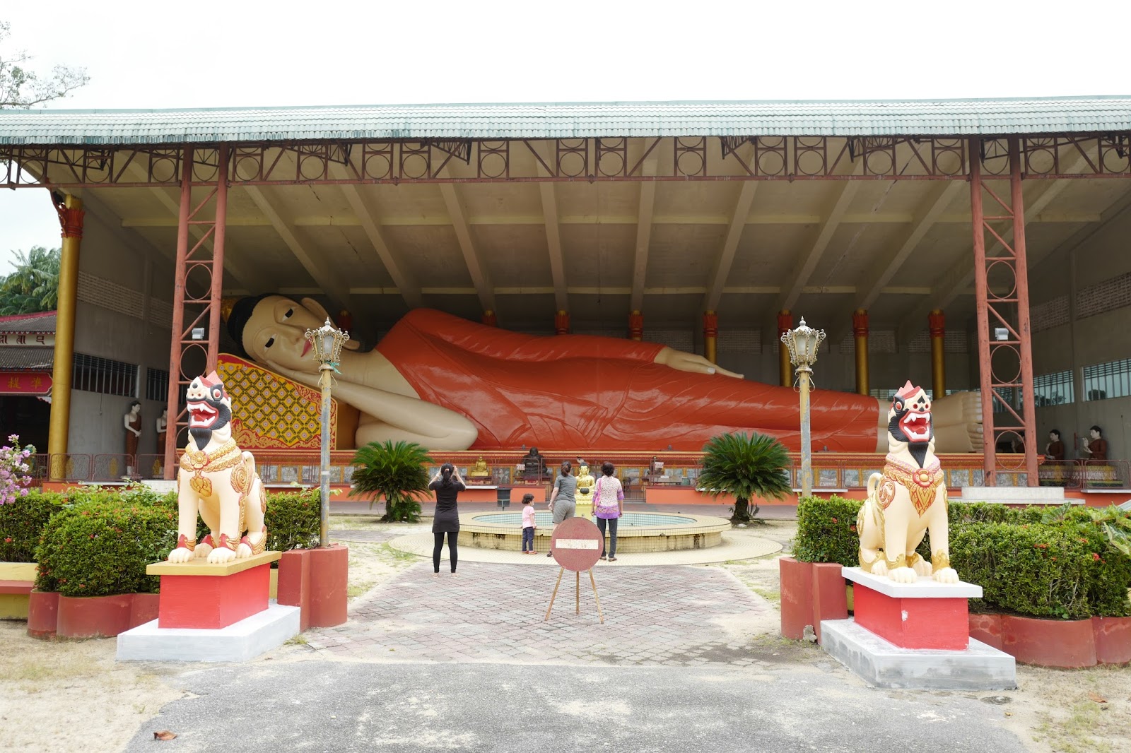 JE TunNel: WAT PHOTHIVIHAN @ Tumpat, Kelantan~ One of the Biggest ...