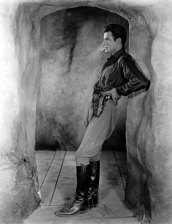 那些男色電影: Actor: Gilbert Roland