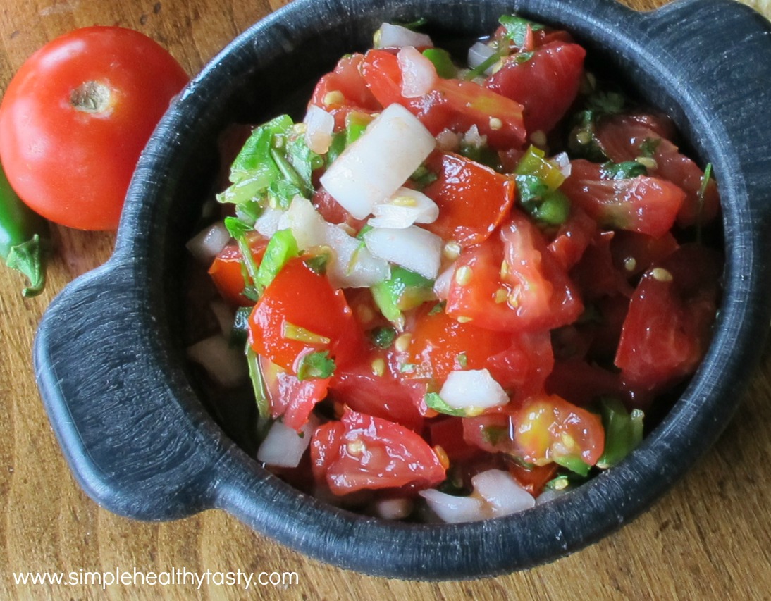 Simple. Healthy. Tasty: Missy's Favorite Fresh Salsa