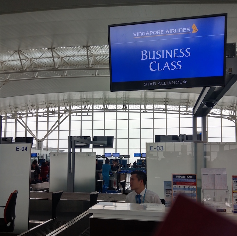 Midnight: Hanoi to Singapore - SQ Business Class