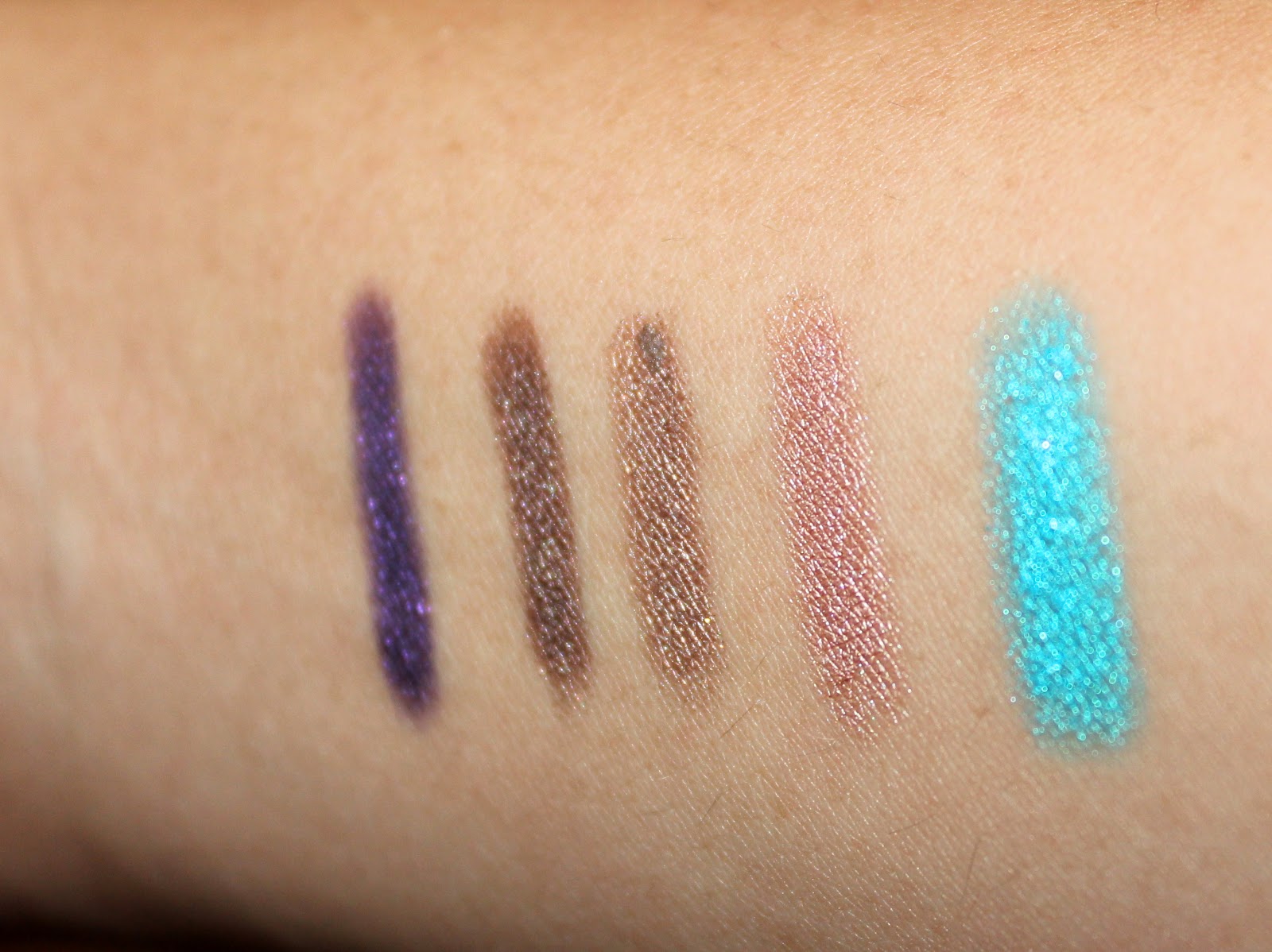 Viola Beauty: Product Review & Swatches: Urban Decay 24/7 Shadow Pencil ...