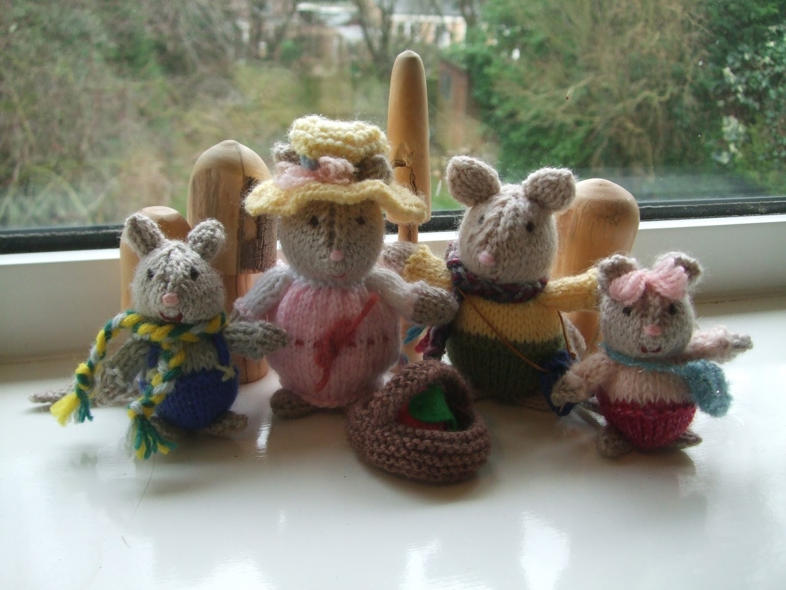 MummySew: Brambly Hedge Mouse Family
