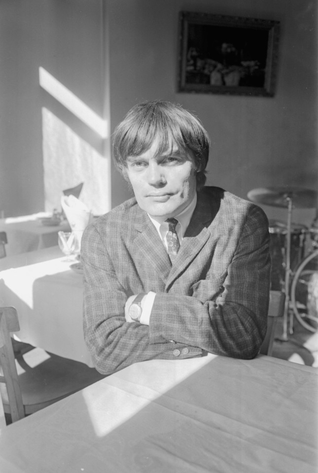 BEATLES MAGAZINE: THE STORY OF JIMMIE NICOL WHO BECAME A BEATLE FOR TWO ...