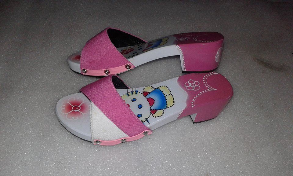 CARVELLA SENTRA SANDAL KELOM GEULIS TASIKMALAYA