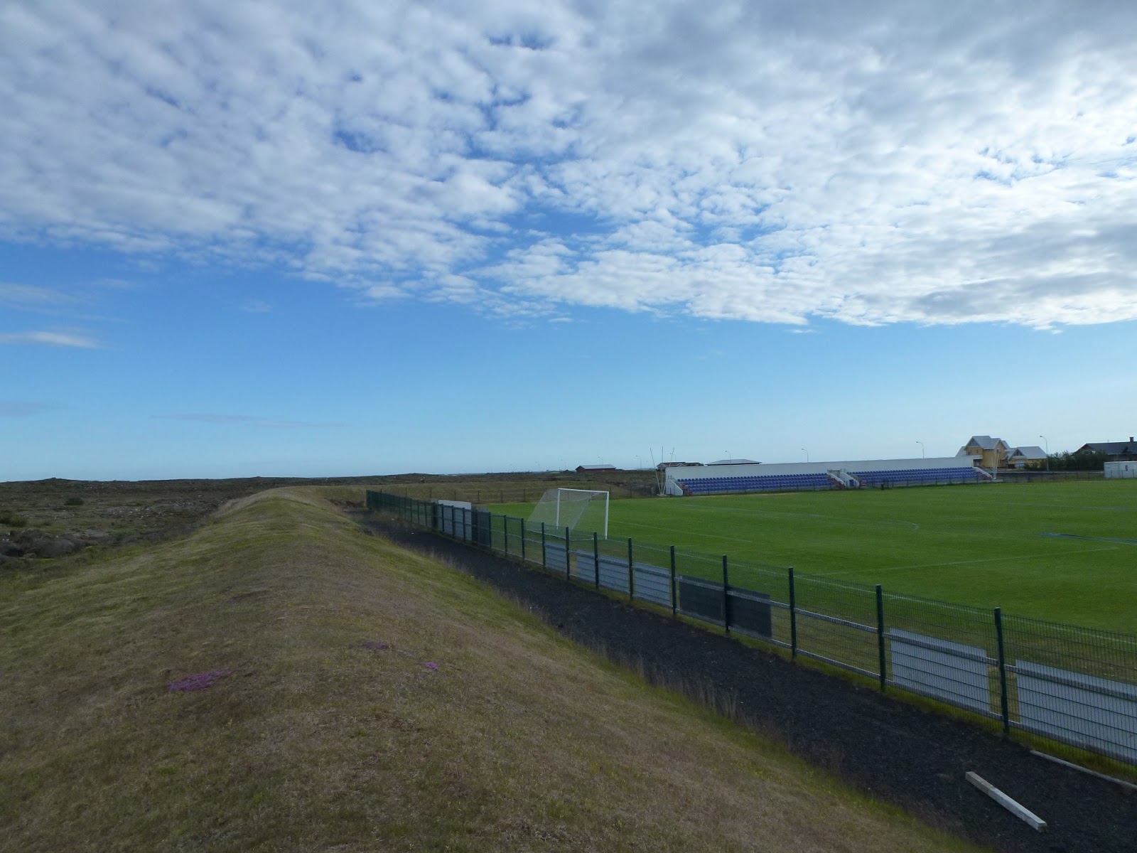 Extreme Football Tourism: ICELAND: Reynir Sandgerði