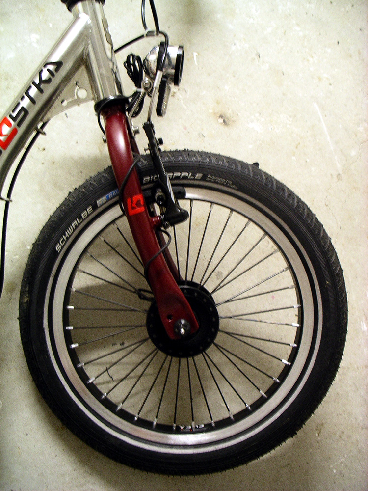 Custom Recumbent Wheels: Roue 305mm dynamo DH-3N30 Alex Rim Y303 36 rayons