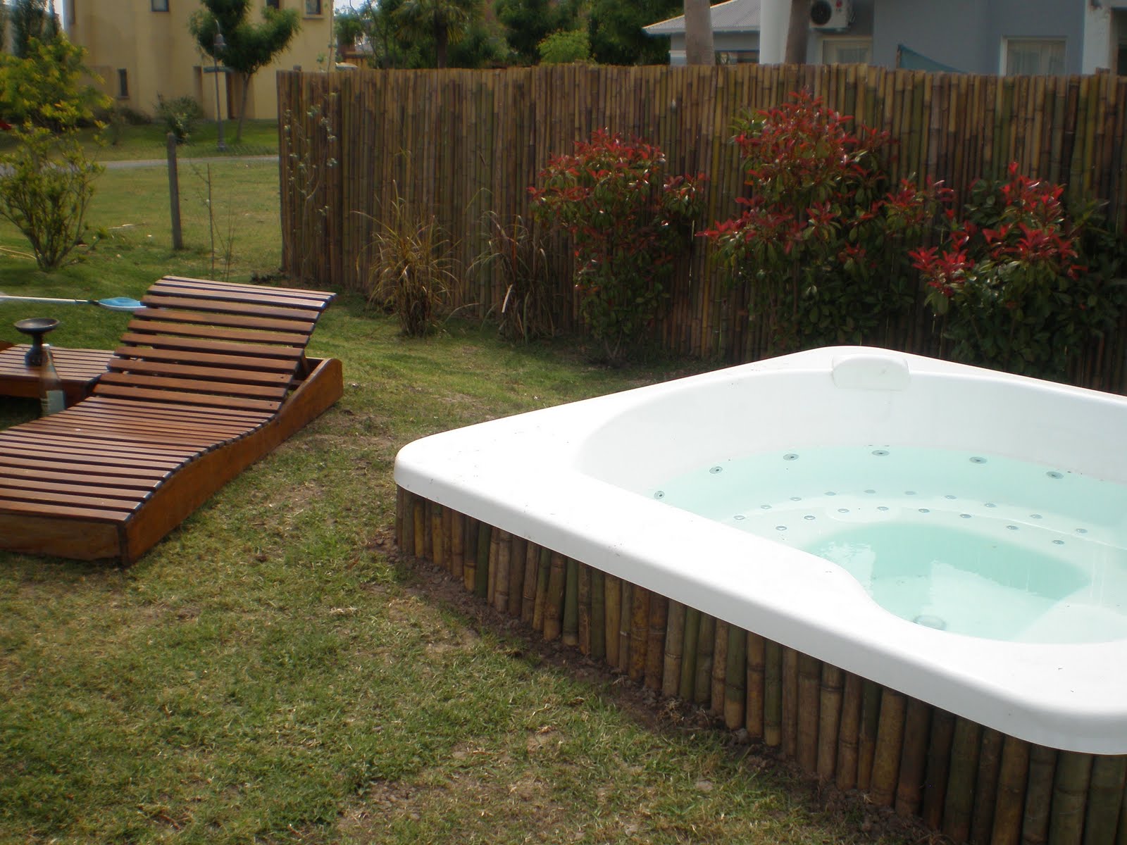 Jacuzzi para exteriores ~ Decoración Minimalista y Contemporánea
