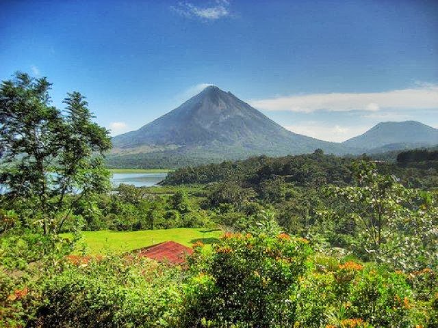 10 Most Famous Volcanoes in the World | The Most Famous