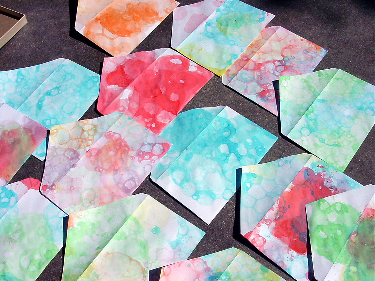 The Real Leopardstripes: Bubbly Dip-Dye Sci-Fi Stationery- cheap, fun ...