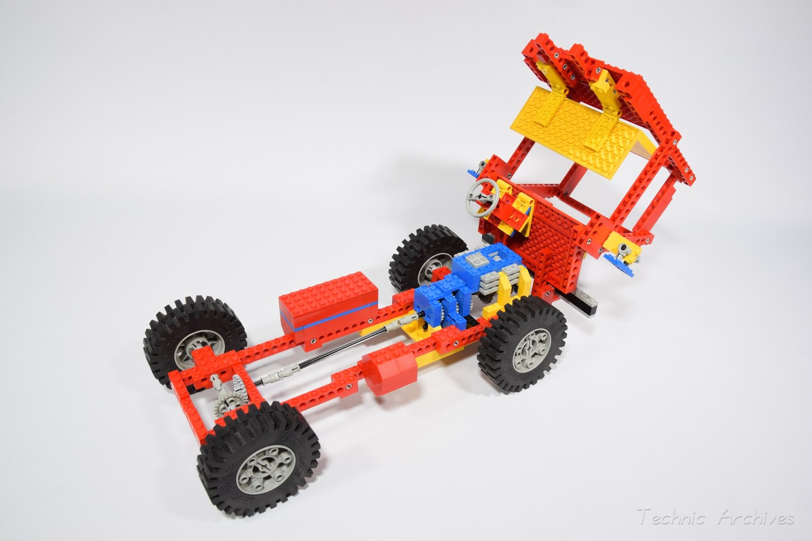 853, az első szuperautó - Technic Archivum