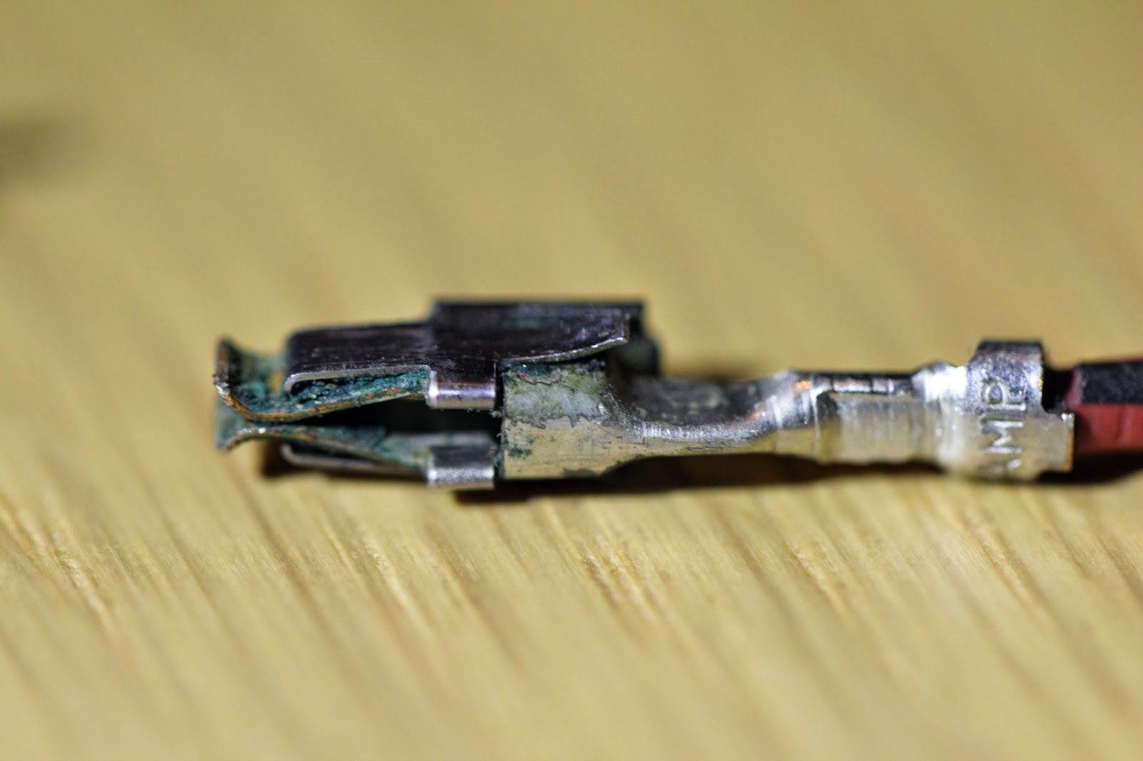 Life with a 1989 VW Golf Mk2 GTI 16V: Terminals for Hall Sender Plug on ...