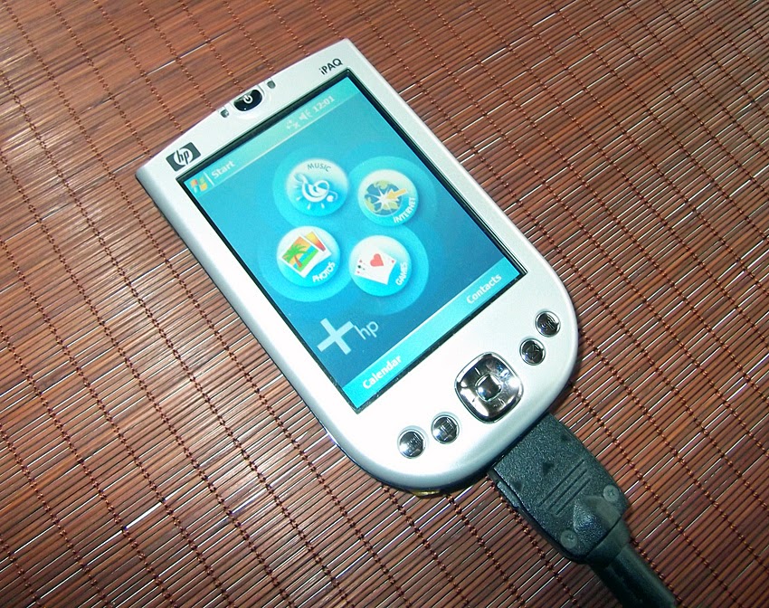 VreMax: HP iPAQ Pocket Computer