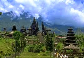 Situs Batu Gambir di Desa Julah - Dewata News