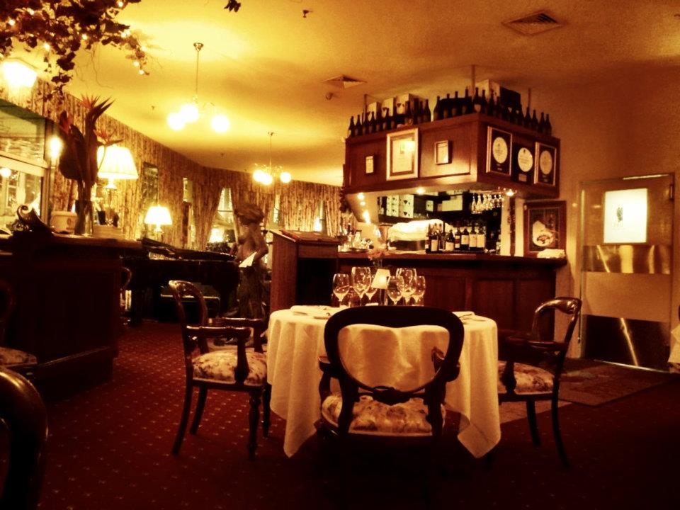 Perth on a Platter: Friends Restaurant