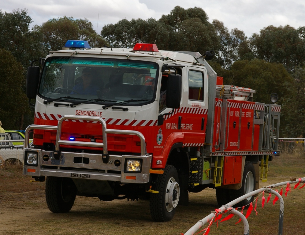 Historic Trucks: Harden Historic Truck and Tractor Club Show 2017