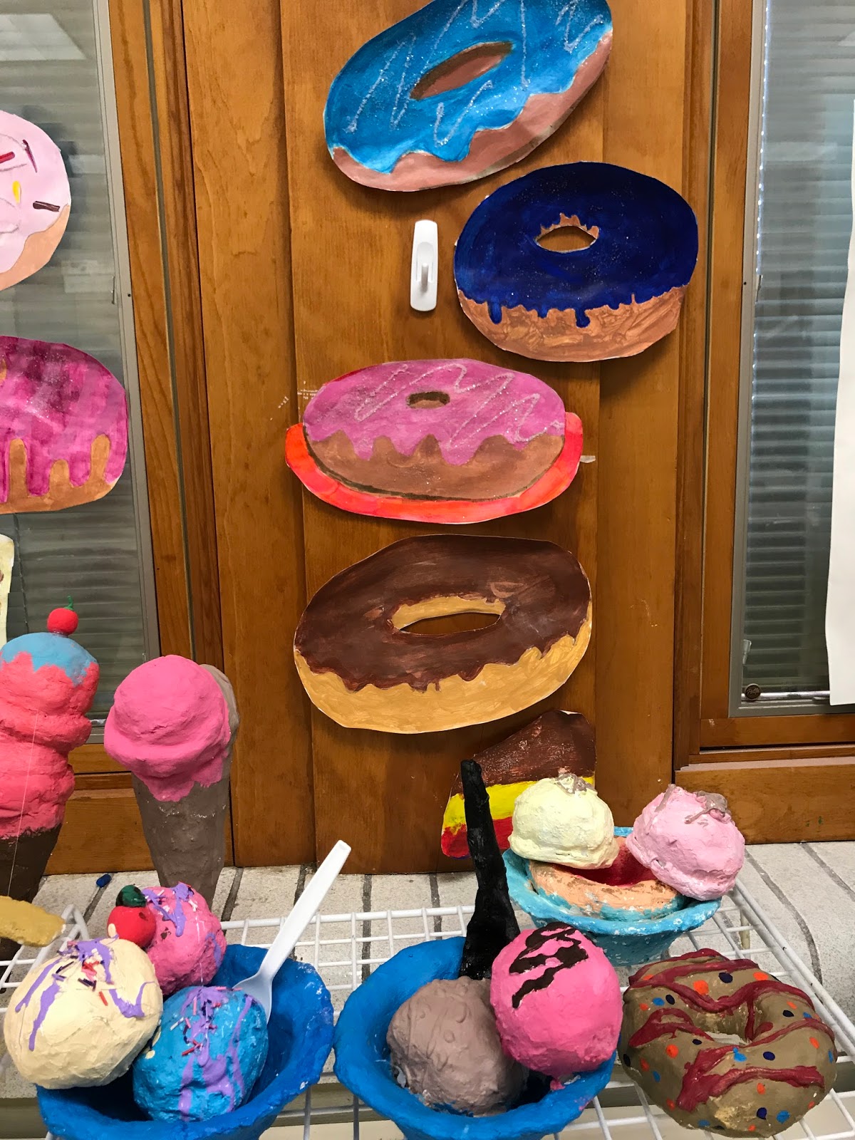 The Helpful Art Teacher: Food Art Sculptures: Innovative Dessert Designs