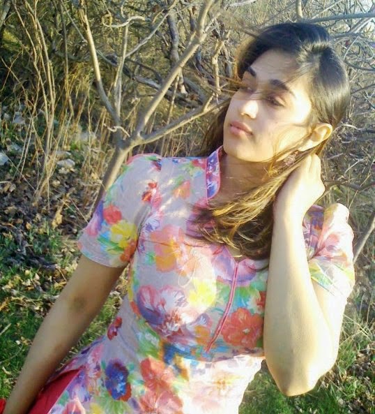 Beautiful Desi Sexy Girls Hot Videos Cute Pretty Photos Beautiful