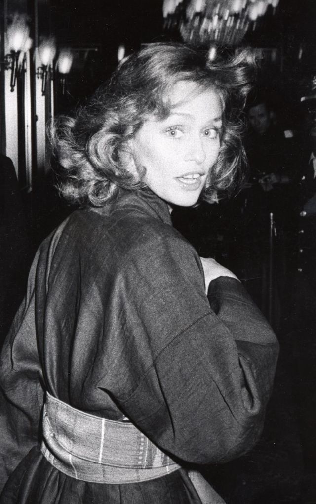 40 Glamorous Photos of Lauren Hutton in the 1970s and 1980s ~ Vintage ...