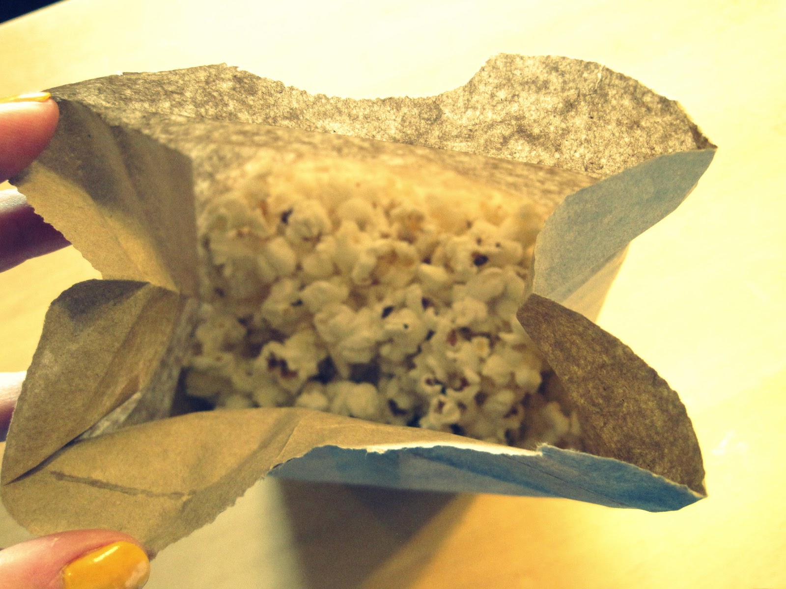 Circles Of Sunshine: Brown Bag Special - DiY Microwave Popcorn