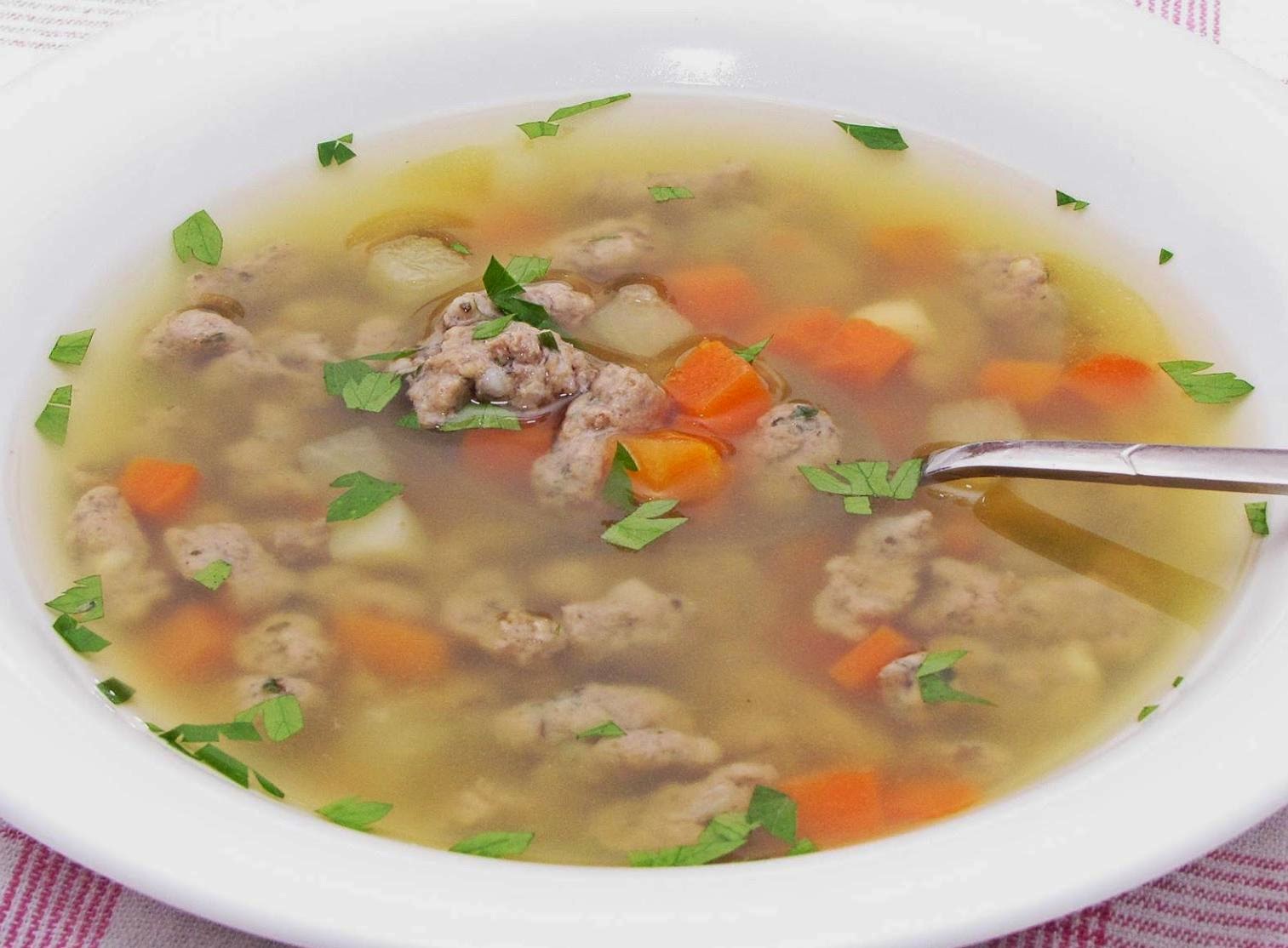 Alföldi májgaluska leves