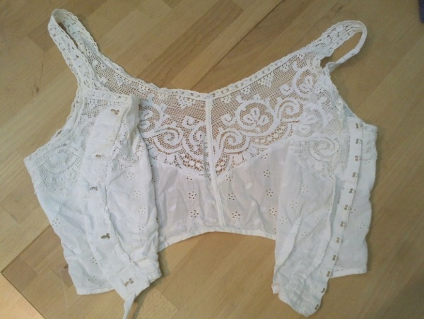 1910s Bra/Brasserie