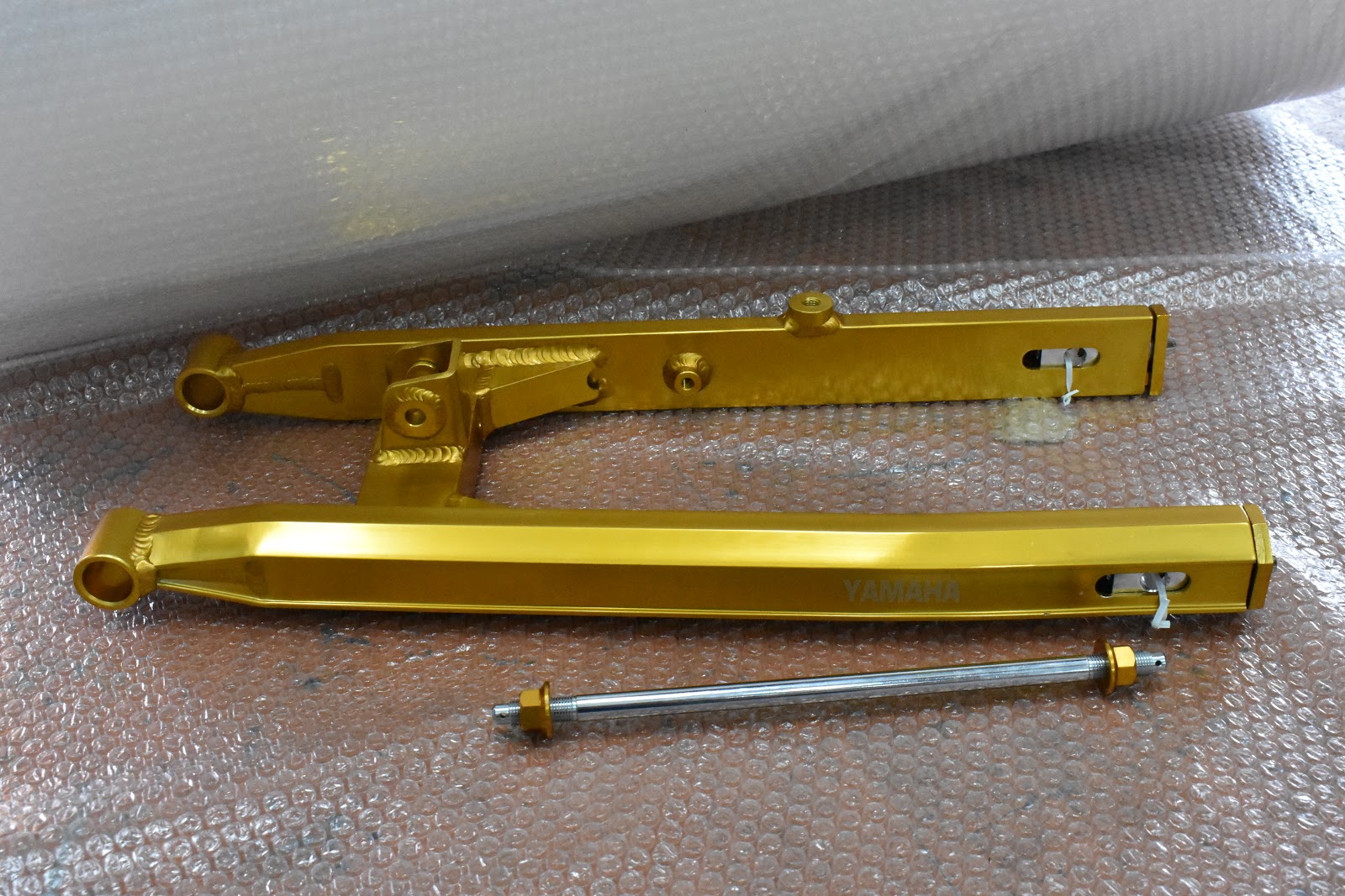 SWING ARM ALLOY YAMAHA LC135 V1/V2/V3/V4 - REAR DISC AND DRUM BRAKE ...