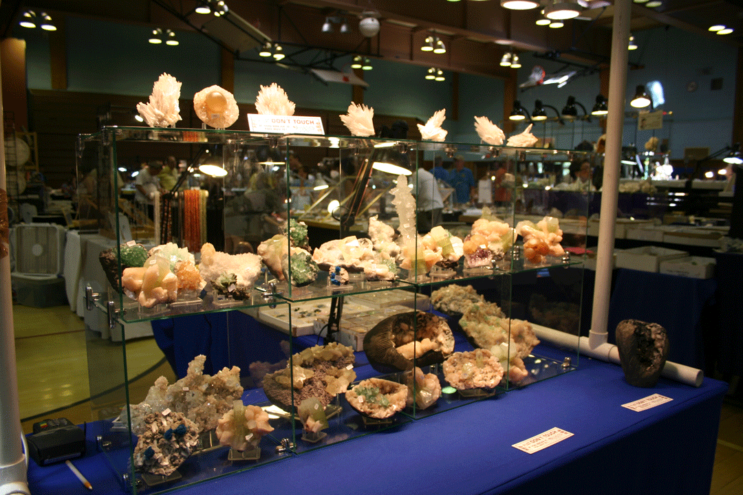 Long Island Images: Gem & Mineral Show - Riverhead HS July 30, 2011