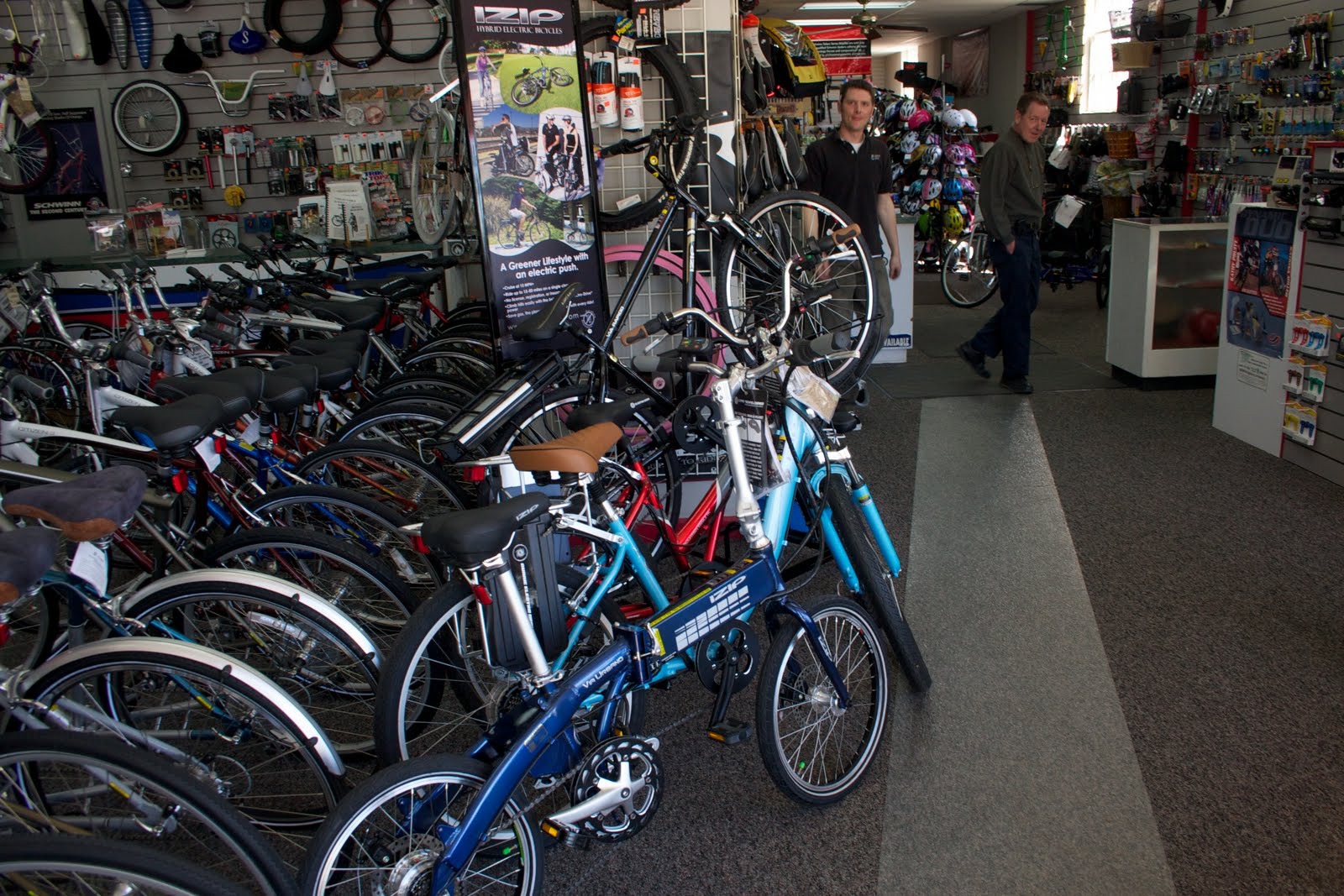 Izip Road Trip: Fairview Cycle - Fairview Park, OH