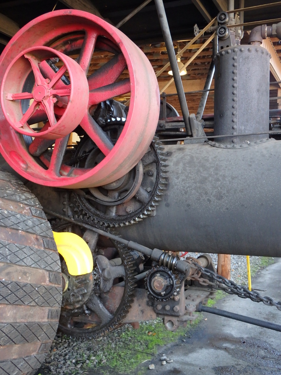 The Iron Mule: 25-75 Russell Traction Engine