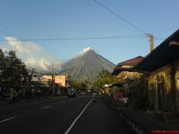 Dreamrose: BULKANG MAYON-(MAYON VOLCANO)