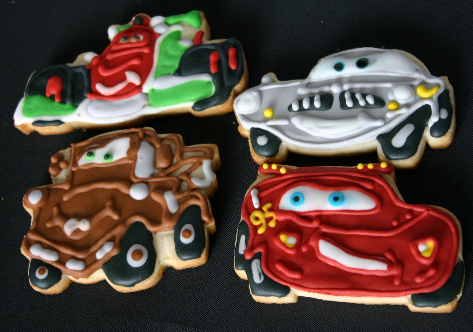 Sweetie Petitti: Cars 2 Cookies